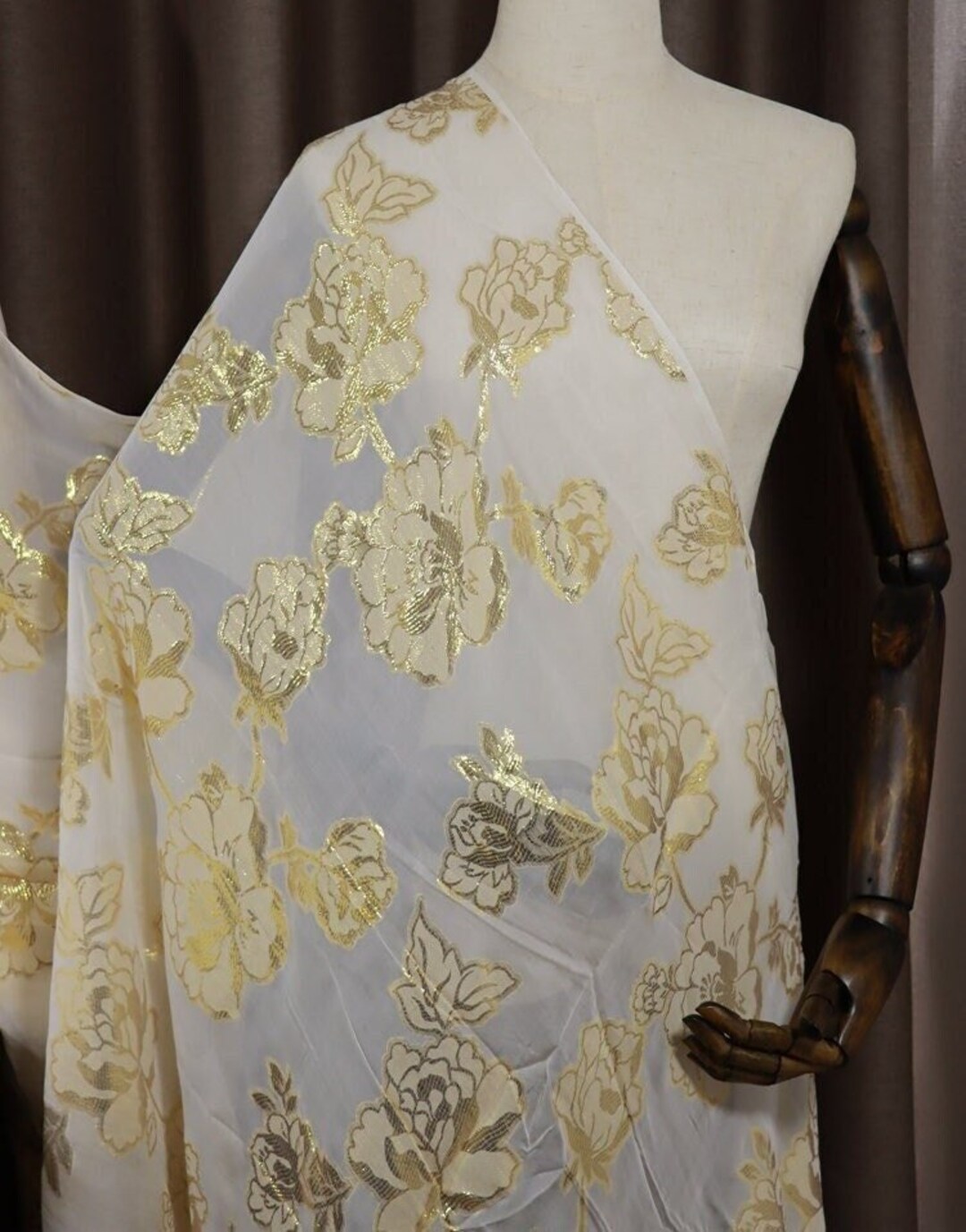 CHAHUA Golden Thread Weave White Silk Georgette Fabric 140cm Wide by ...