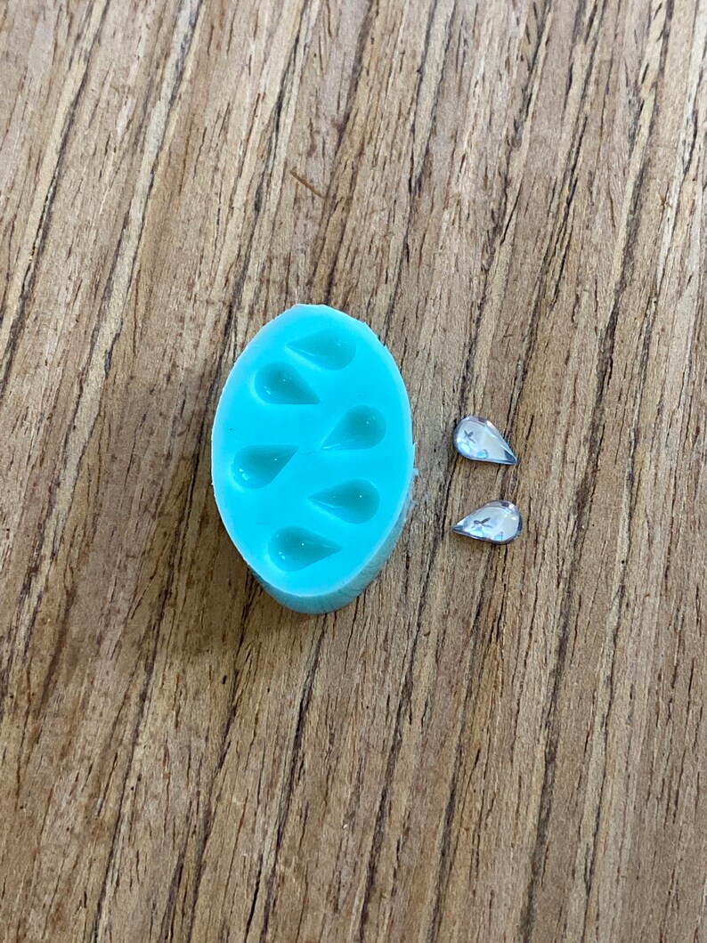 Flexible Silicone 7x5mm Pear/teardrop Mold - Etsy