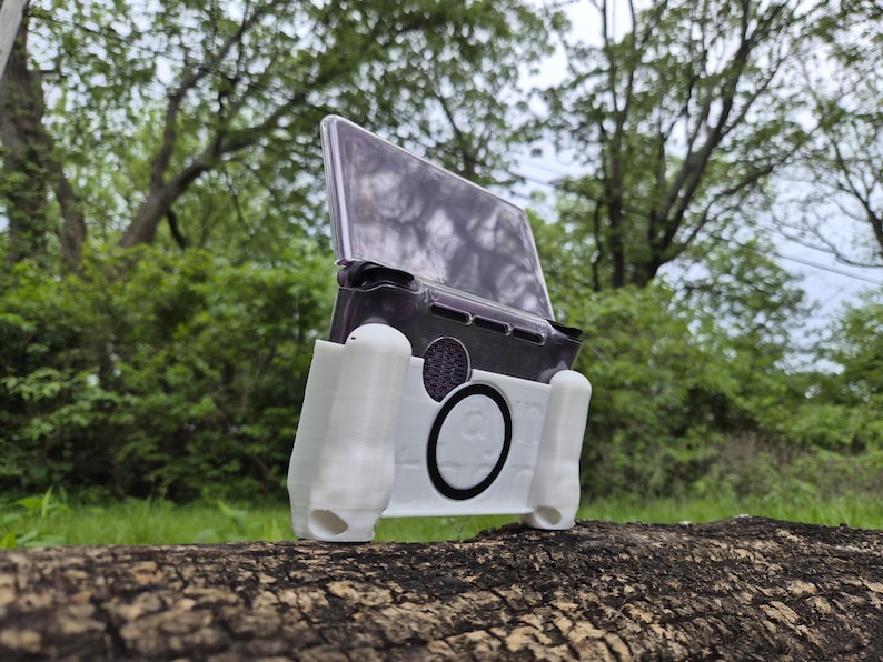 Ayn Thor Grip "lo-key" - Ergonomic, Compact, Magsafe, Display Stand ...
