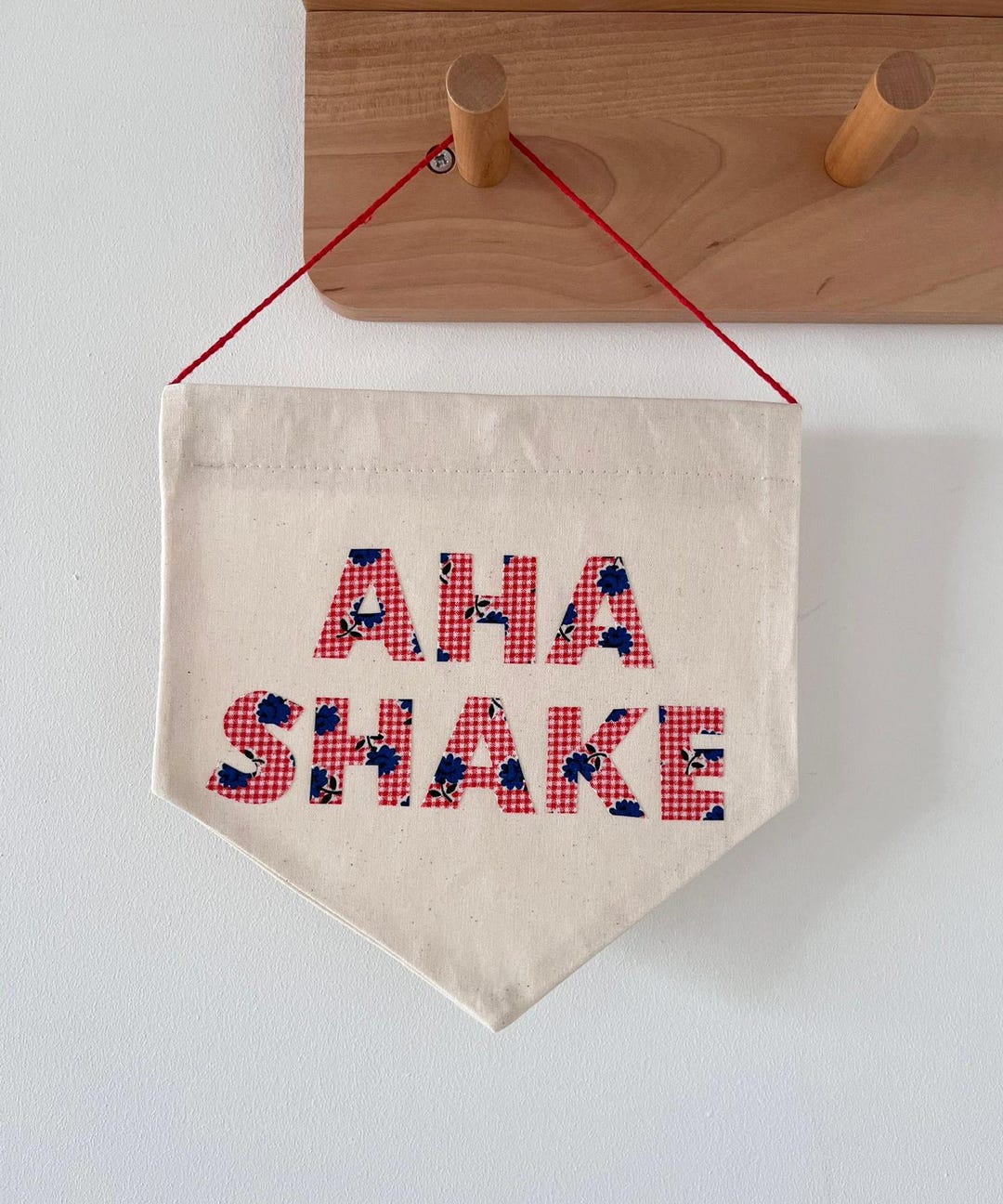 AHA Shake Handmade Mini Wall Banner | Pennant Flag - Kings of Leon ...
