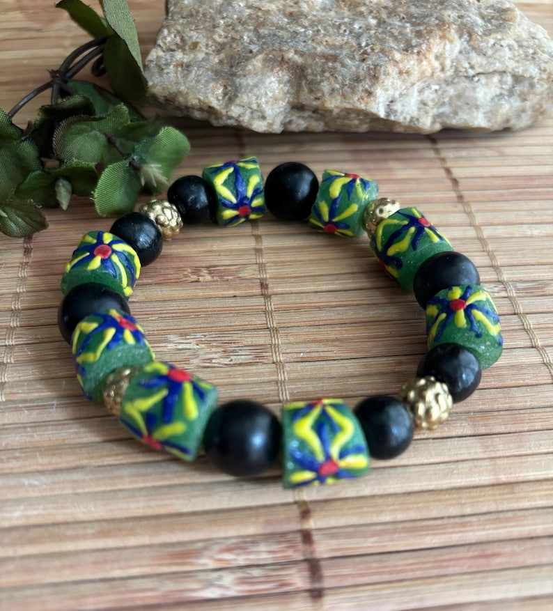 Handmade Krobo Bead Bracelet: African Trade and Wood Beads, Baule ...