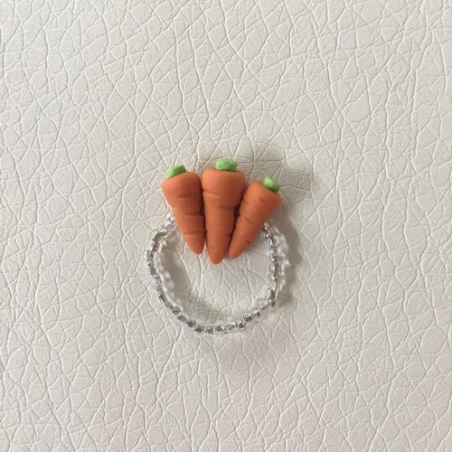 Punny 3-carrot Ring - Etsy