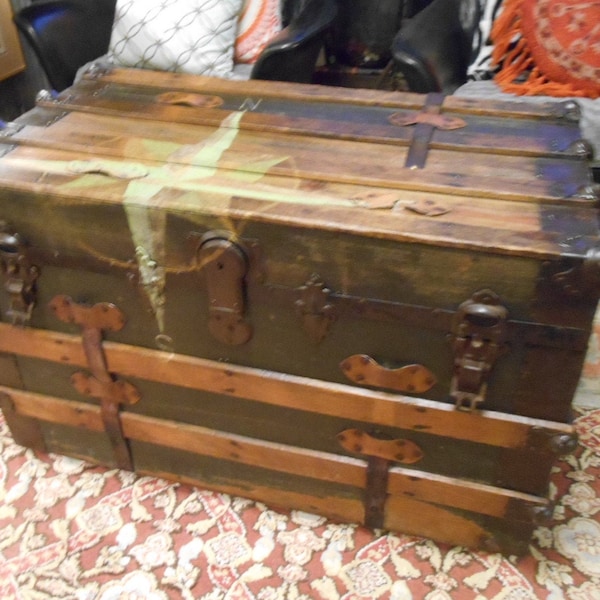 Vintage Trunk Coffee Table - Etsy