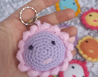 Crochet Smiley Face Keychain - Etsy