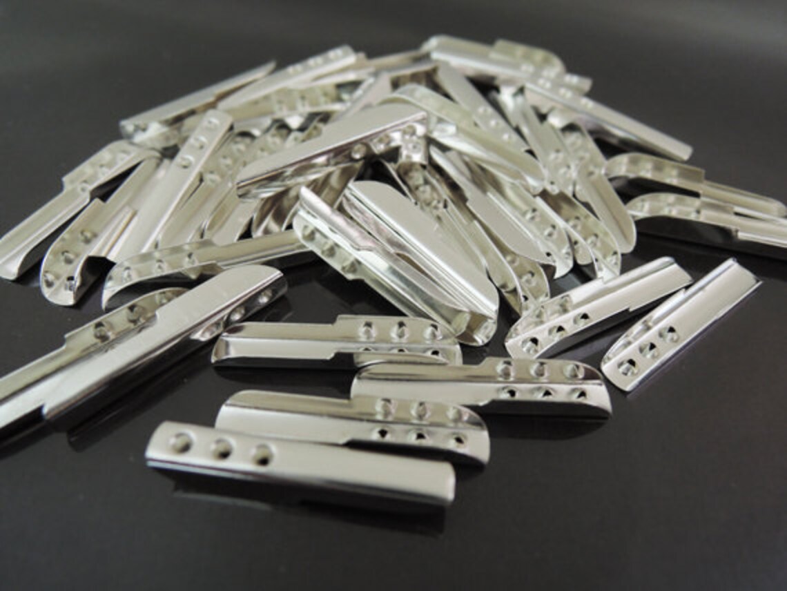 Finding - 20 Pcs Silver Metal Fold Over Crimp Head Clips for 2mm Round ...