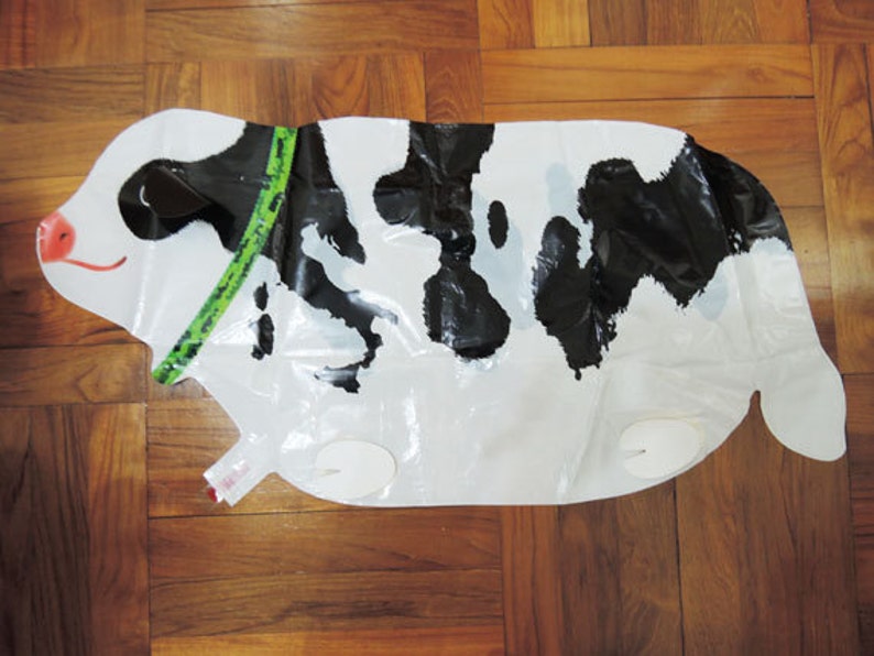 Cow Balloons - HUGE 28 Inch Walking Animal Cows Balloon Black White ...
