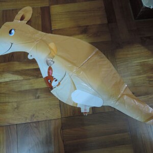 Kangaroo Balloons - HUGE 24 Inch Walking Animal Kangaroo Balloon Brown ...