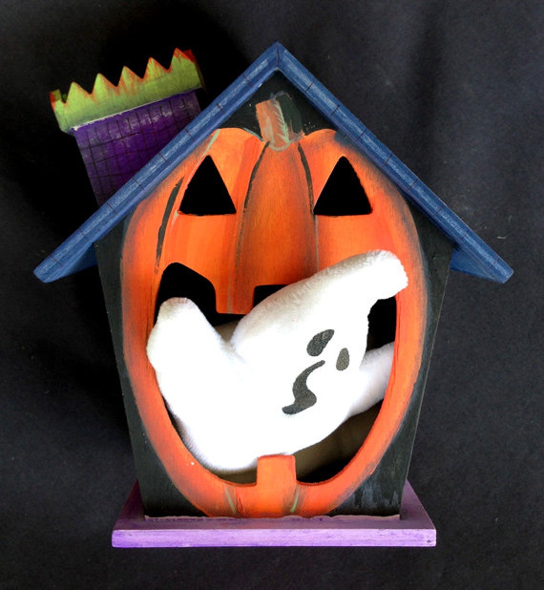 Hand Painted Ghostly Haunted Birdhouse – Halloween Decoration - Etsy