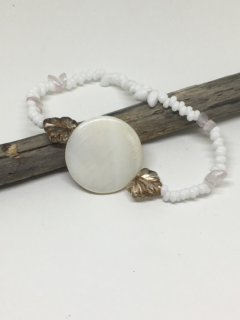 White Shell Braceletbeaded Braceletstretchy Bracelet - Etsy Australia