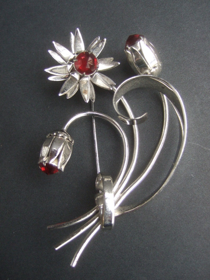 1950s Stylized Silver Metal Flower Brooch - Etsy