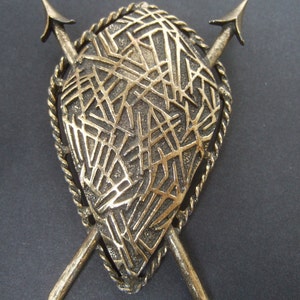 Large Gilt Metal Shield Brooch C 1960 - Etsy