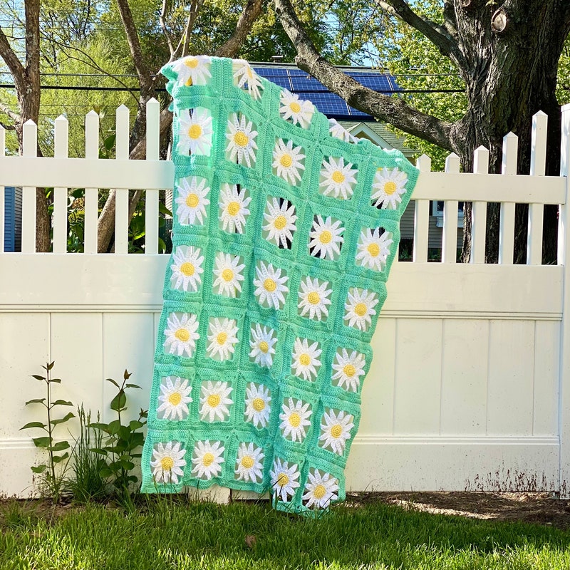 Daisy Afghan - Etsy