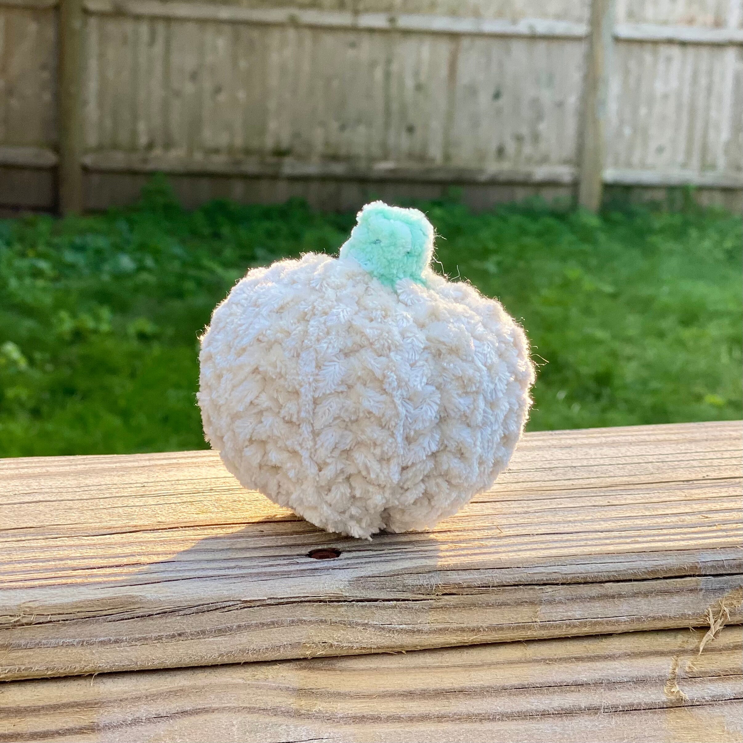 Plushie Pumpkins Crochet Pattern PATTERN ONLY Fall - Etsy