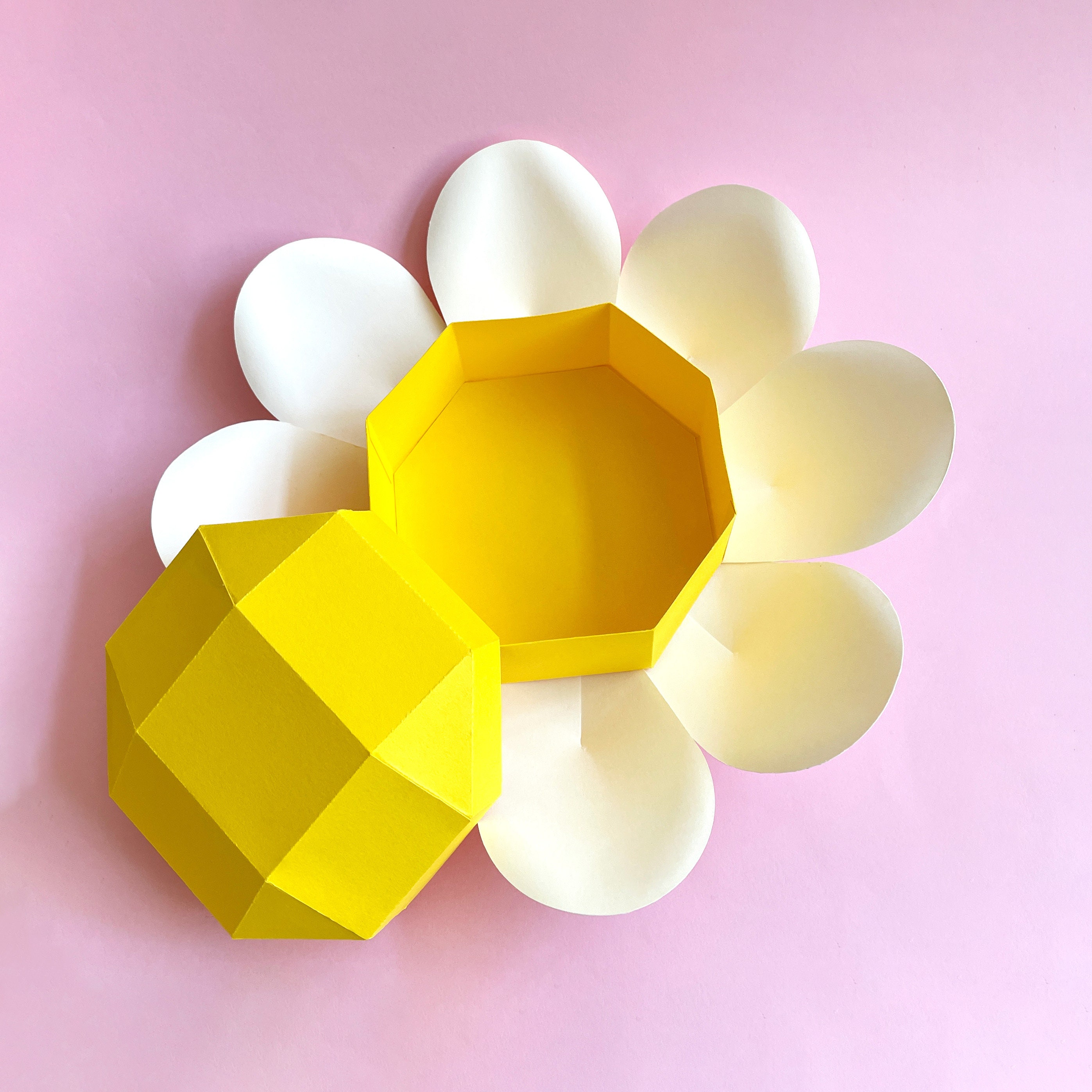 3D Paper Flower Gift Box SVG - Etsy