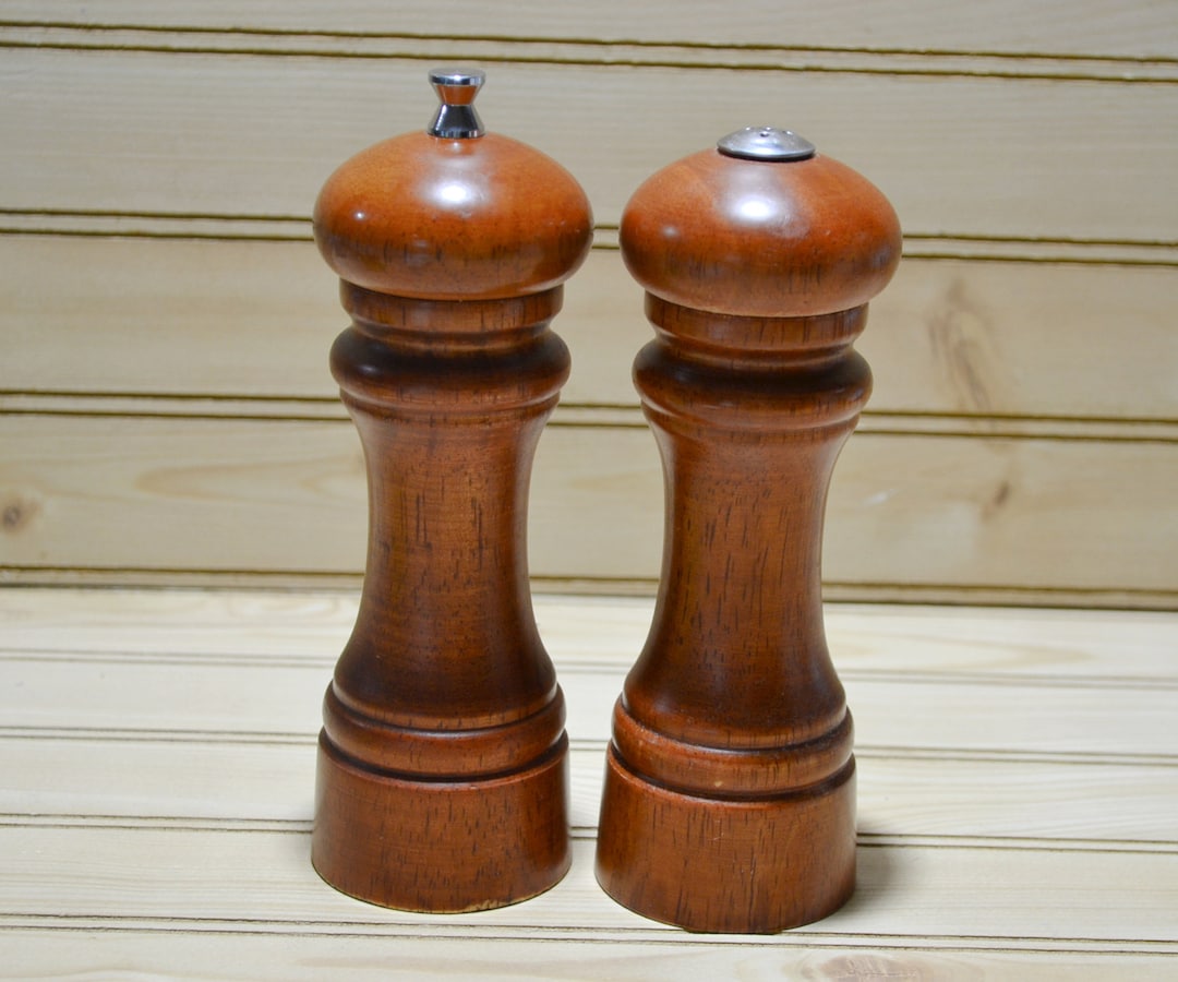 Vintage Mr. Dudley 7 Inch Wooden Salt Shaker and Pepper Mill Grinder - Etsy
