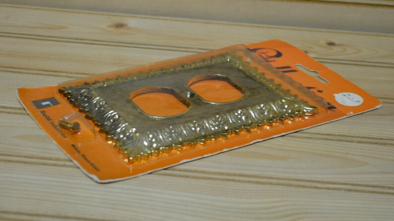 Vintage Gold Plastic Duplex Outlet Cover Electrical Supply 70s Home ...