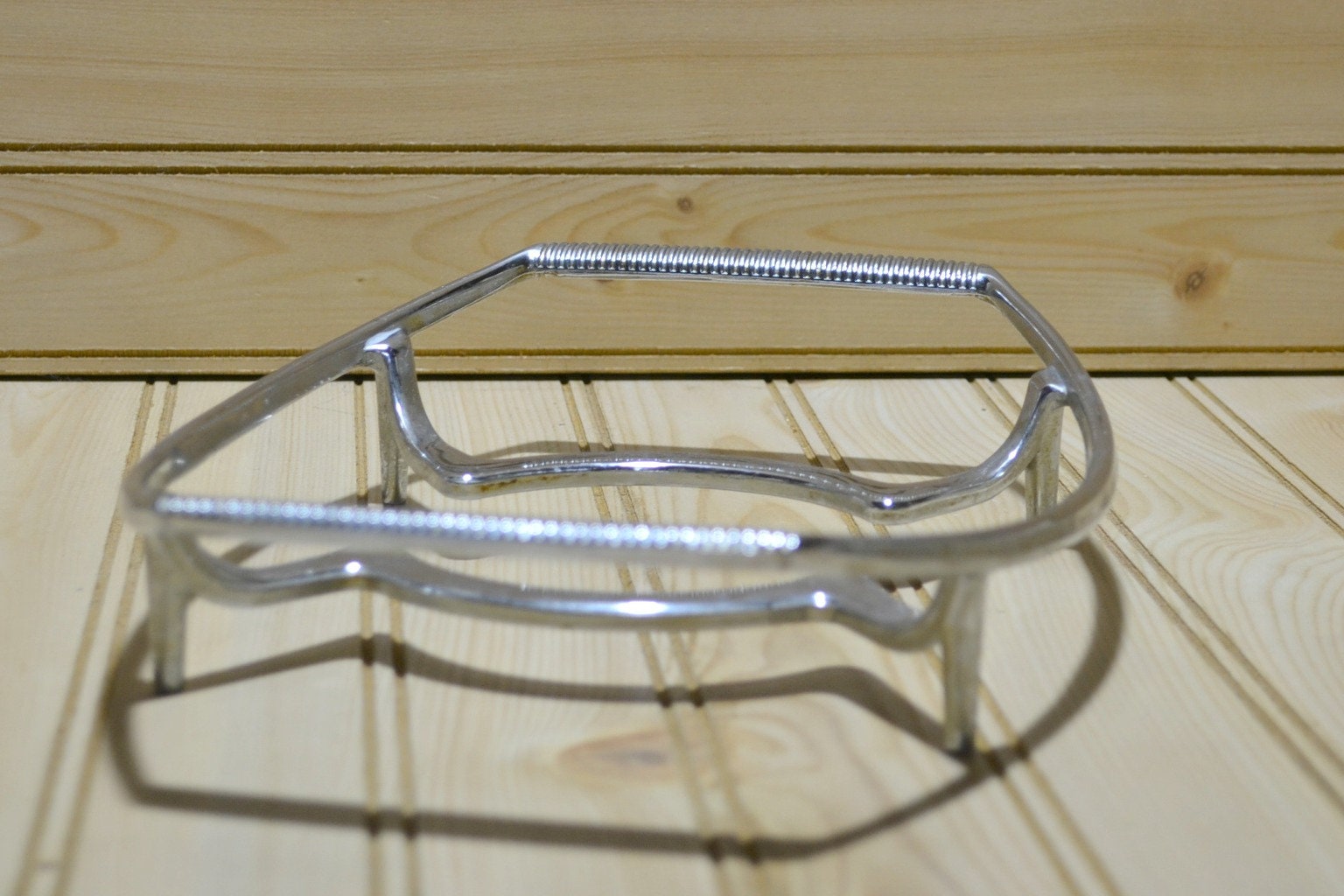 Vintage Corning Ware Pyrex Metal Trivet Serving Stand Baking Dish ...