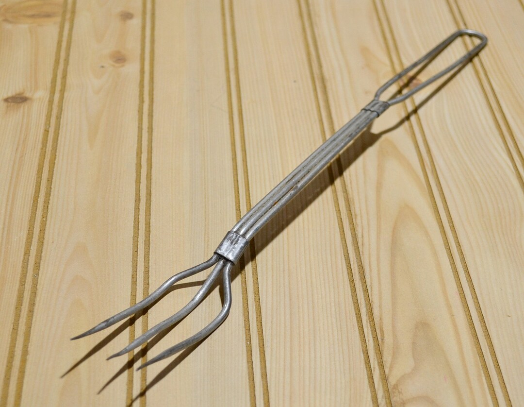Vintage Long Handle Fork Primitive BBQ Meat Serving Farm House Decor ...