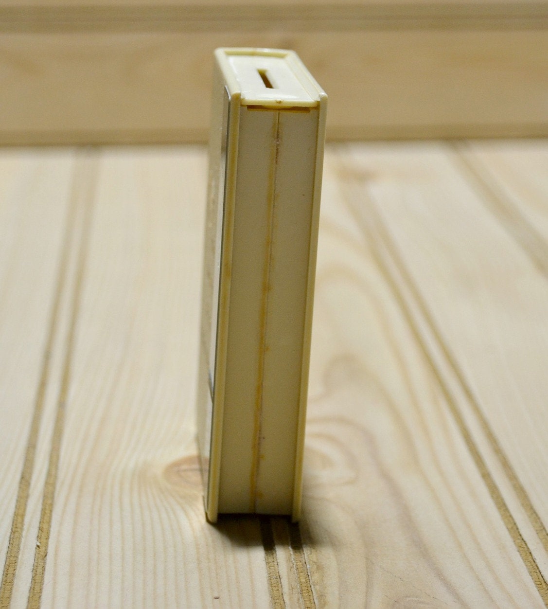 Vintage Bank the World Book Encyclopedia Plastic Promo Promotional ...