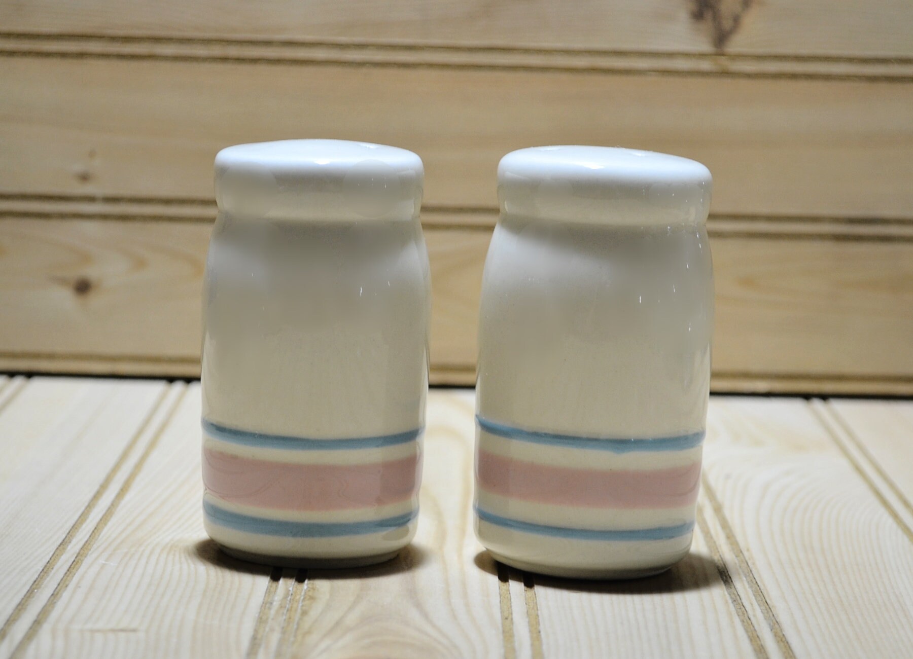 Vintage Nelson Mccoy Pink Blue Stripes Salt & Pepper Shakers Stonecraft ...