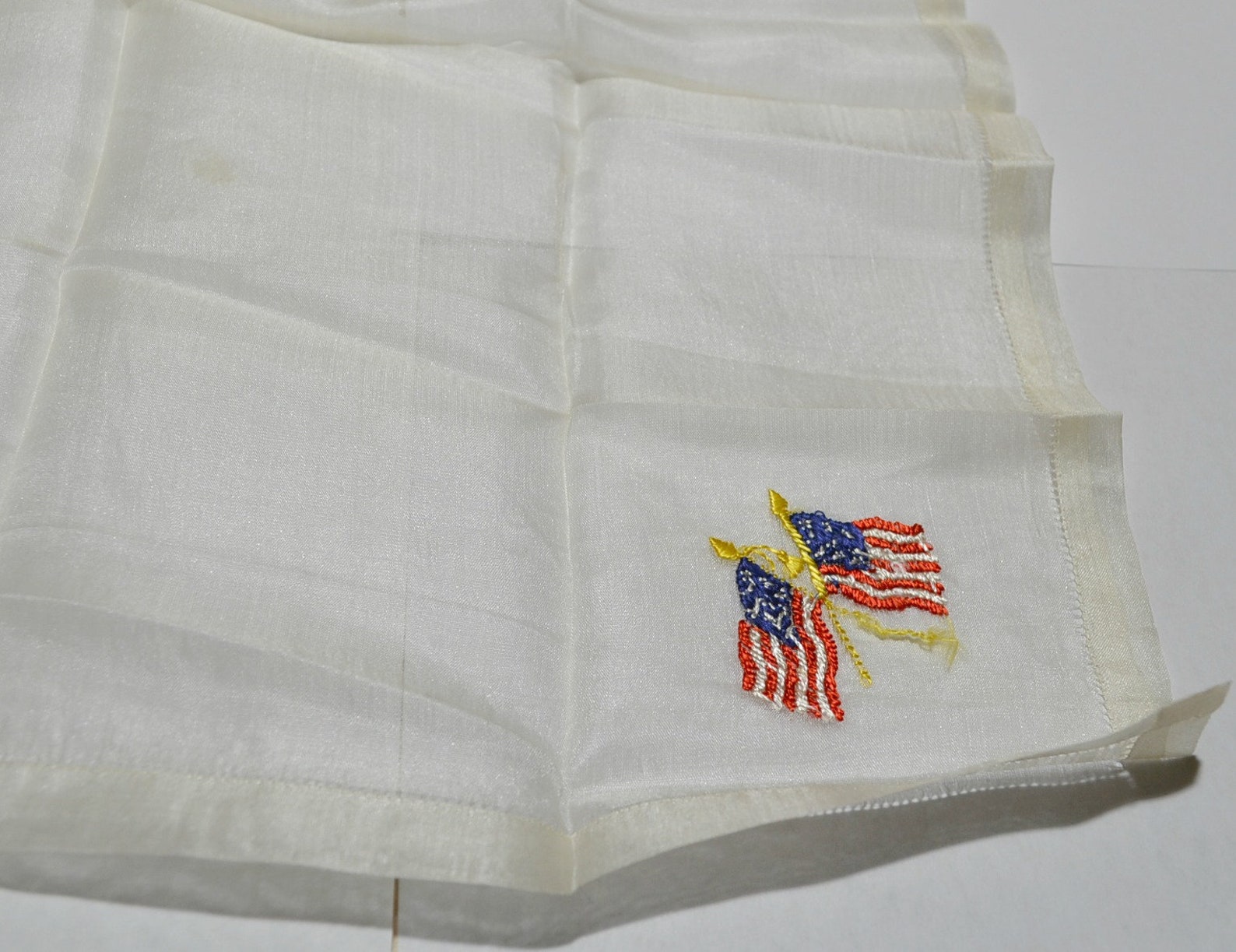 Vintage WWI USA Flag Handkerchief Embroidery Flags Patriotic Souvenir ...