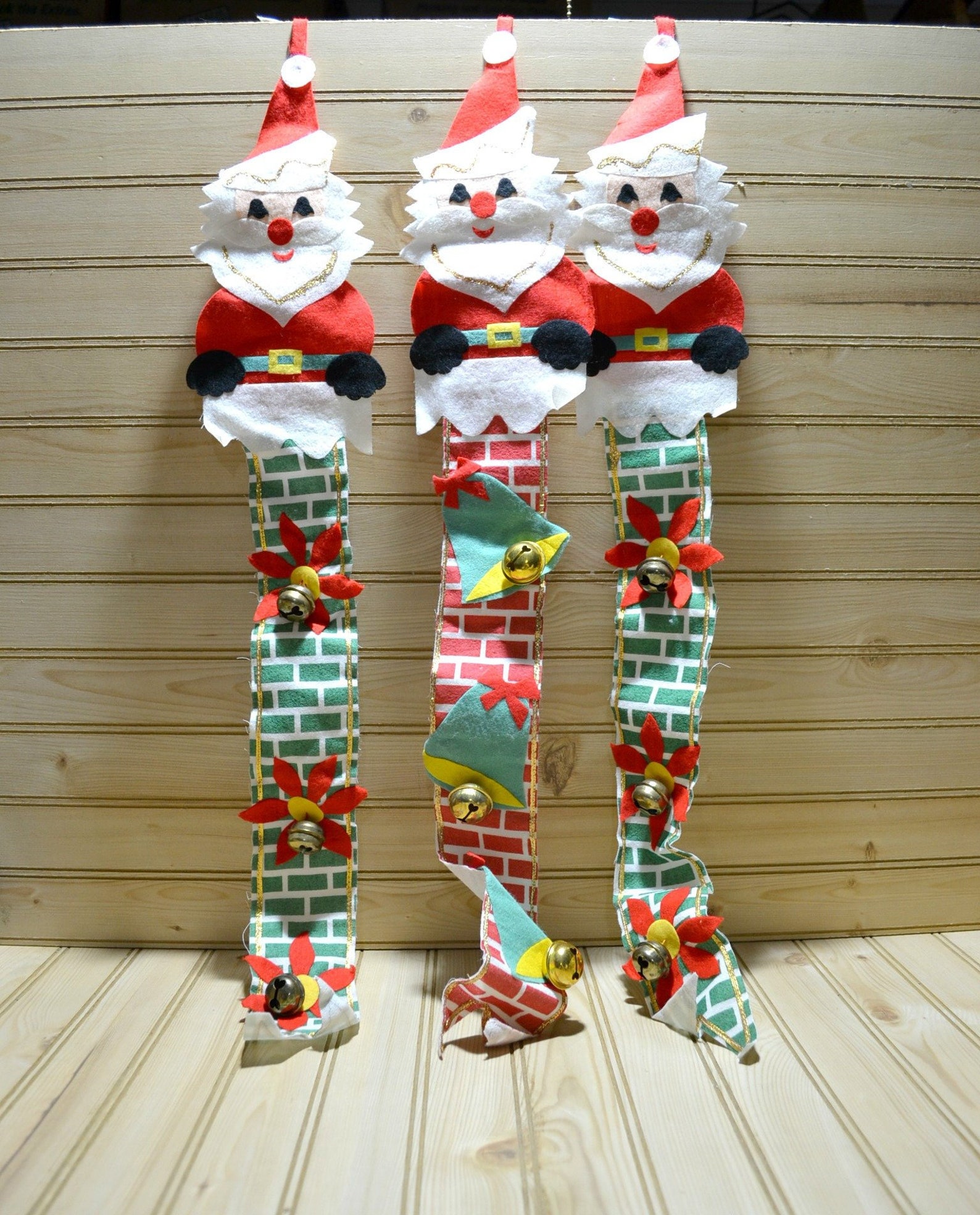 Vintage Felt Santa Door Ringer Hanger Jingle Bells Christmas Decoration ...