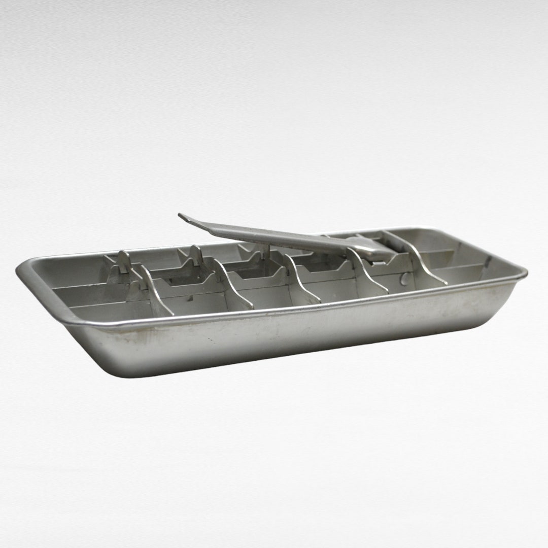 Vintage General Electric Mini Cub Tray Eighteen Ice Cubes MCM Kitchen ...