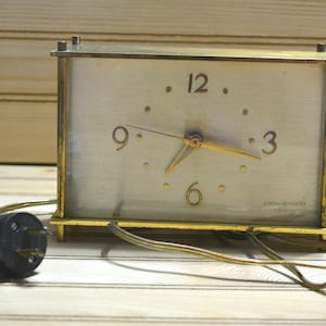 Vintage General Electric GE Alarm Clock Telechron Tabletop Mid Century ...