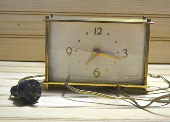Vintage General Electric GE Alarm Clock Telechron Tabletop Mid - Etsy