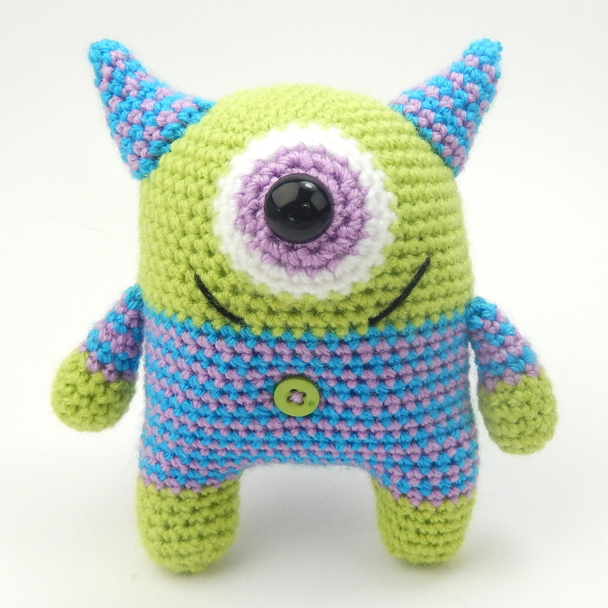 Cyrus the Cyclops Amigurumi Crochet Pattern | Etsy UK