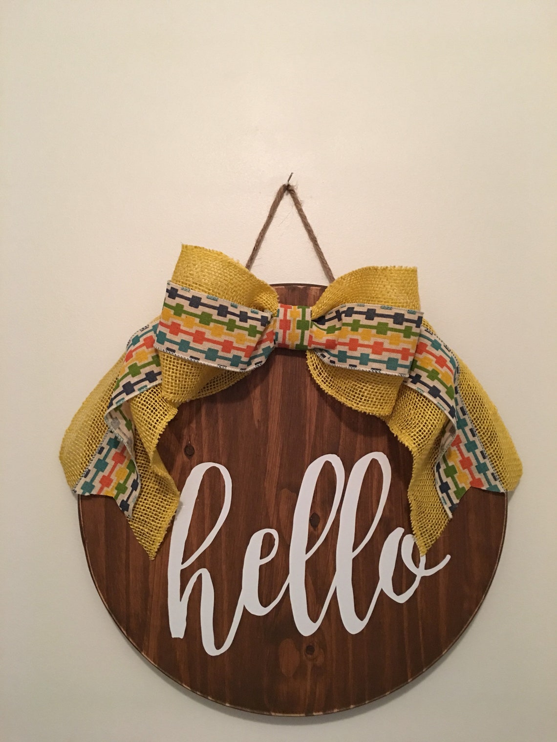 18" Round | Wooden | Hello | Door Sign | Wreath - Etsy