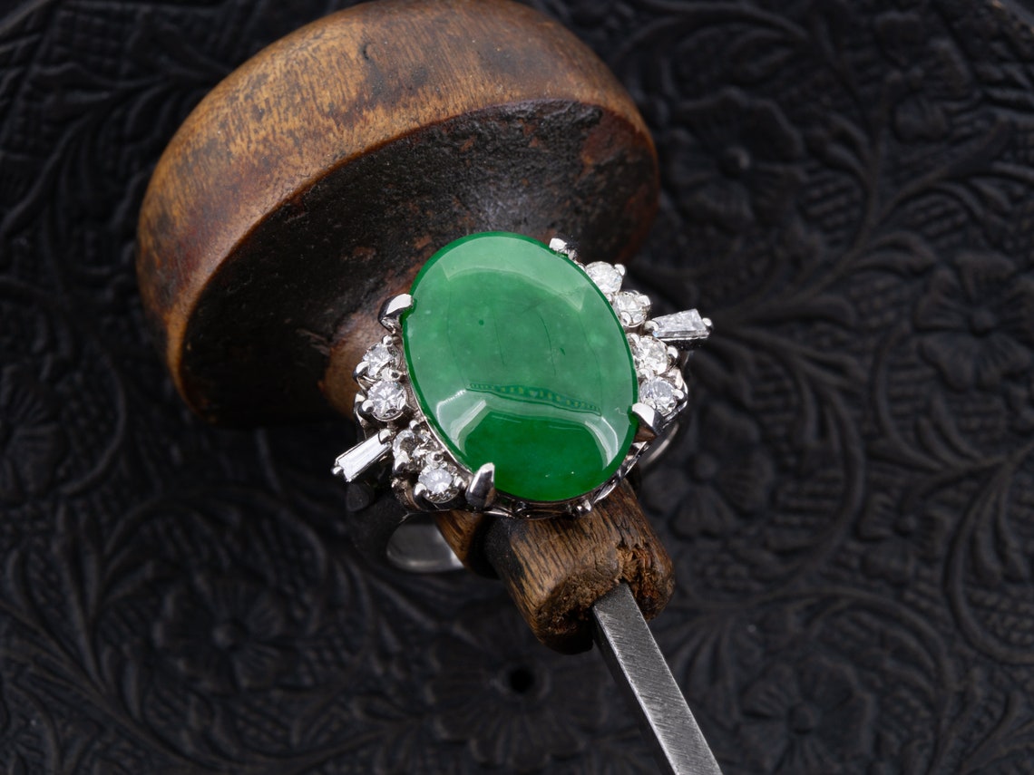 Green Jade Type B and Diamond Ring in Platinum 17 X 12 Mm Jadeite ...