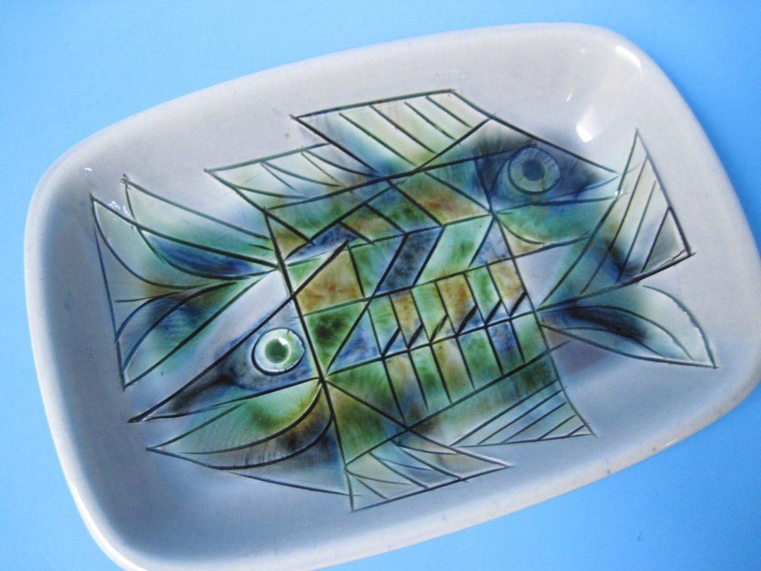 Vintage Gofer Pottery Plate With Fish Israel - Etsy