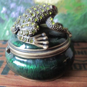 Vintage Enamel Rhinestone Frog Trinket Box Perry Borelli - Etsy