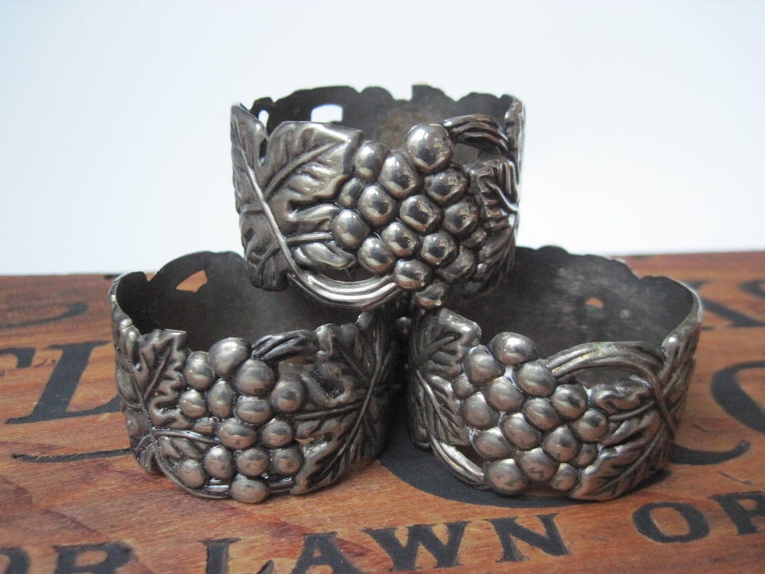 Vintage Godinger Set of 4 Silver Plated Grape Napkin Rings - Etsy