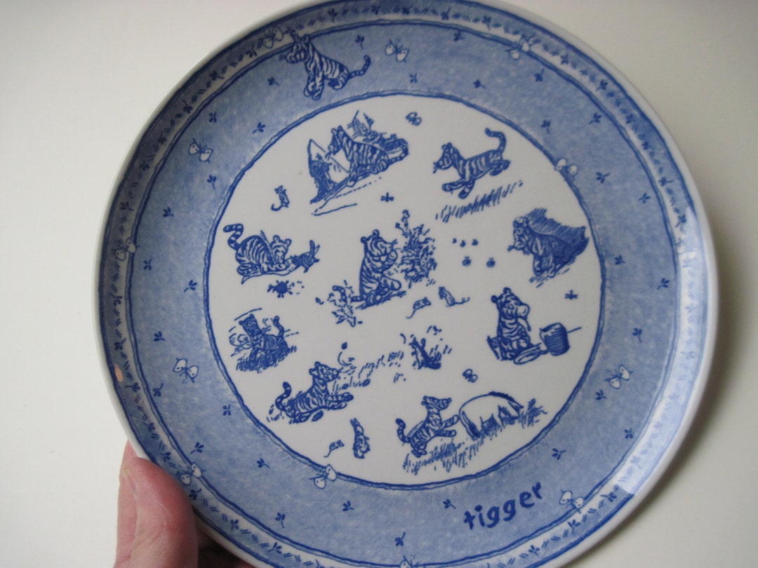 Vintage Spode Classic Pooh Discovery Disney Showcase Tigger Plate Made ...