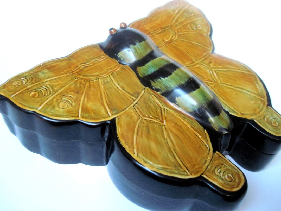 Vintage Maitland-smith Asian Lacquer Butterfly Bee Bug Box - Etsy
