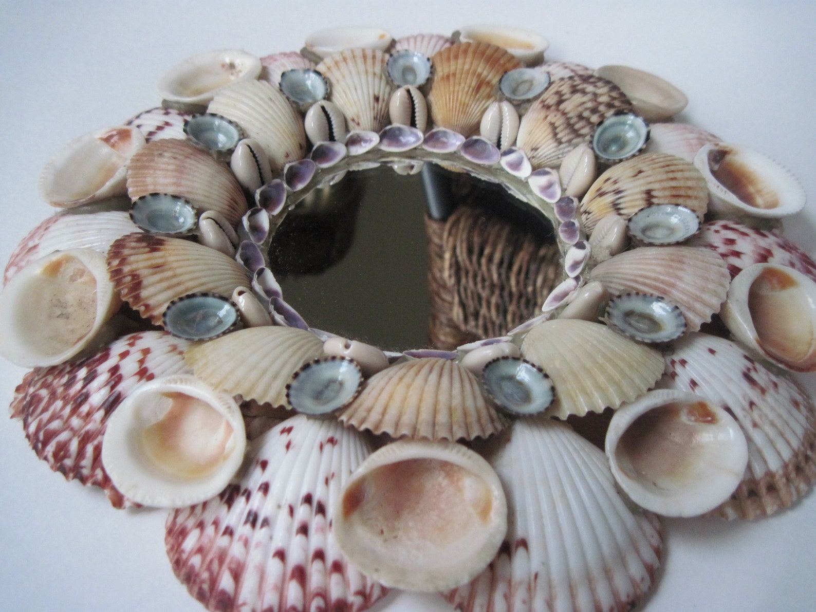 Vintage Round Shell Adorned Mirror - Etsy