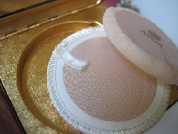 Vintage Avon Gold Compact Imperial Jewel 1960s - Gem