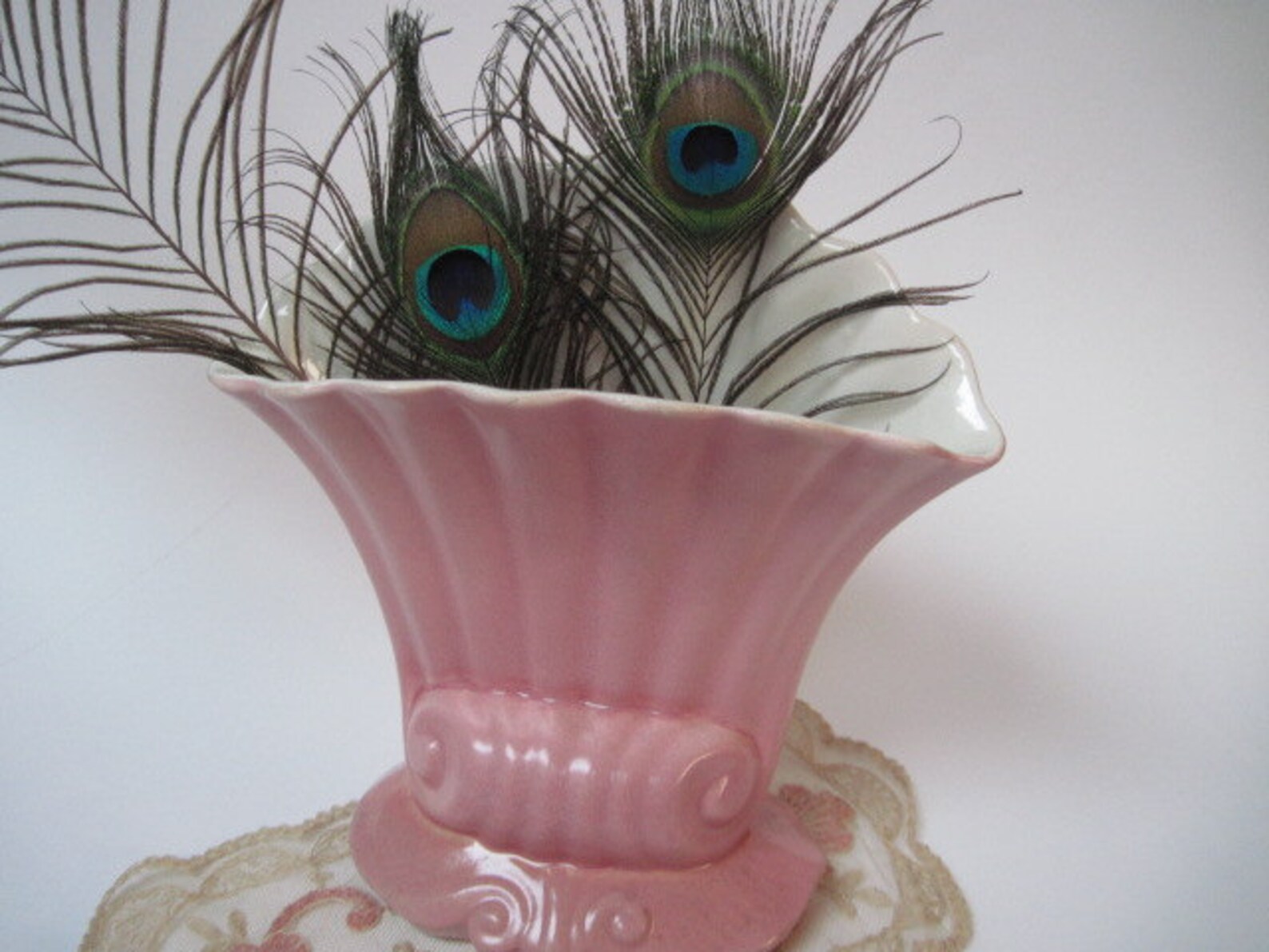Vintage Red Wing Pink Scallop Shell Vase Planter - Etsy