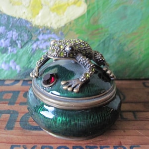 Vintage Enamel Rhinestone Frog Trinket Box Perry Borelli - Etsy