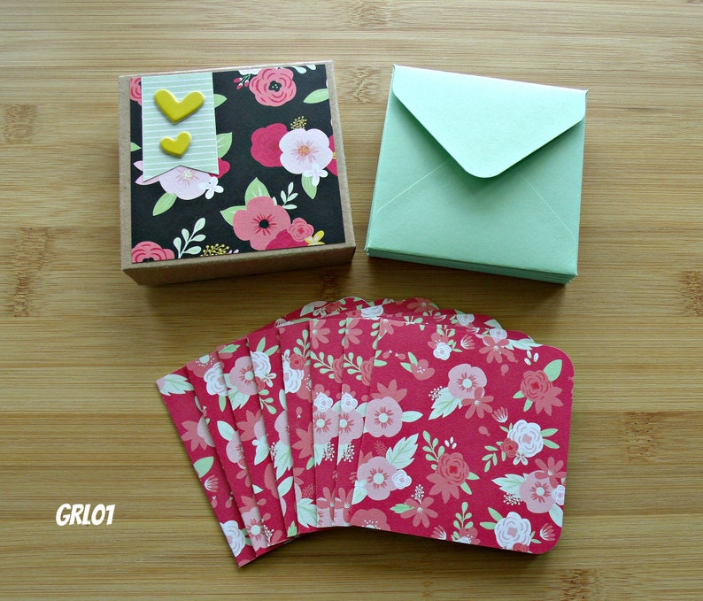 Girls Rule:set of 8 All Purpose Note Cards,3x3 Mini Boxed Cards With ...