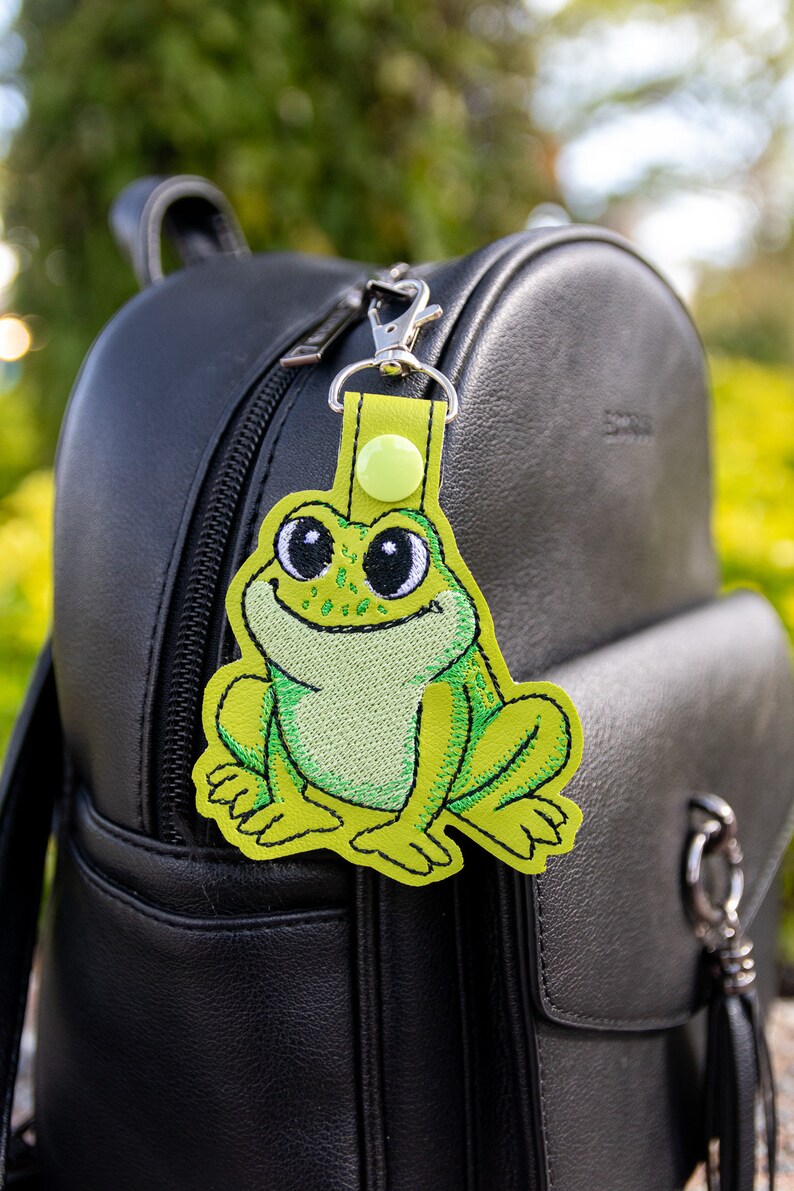 Cute Kawaii Frog Embroidered Keychain Keyfob Chibi Frog for Bags ...