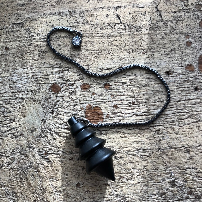 Divination | Pendulum | Black Pendulum on Gunmetal Chain With ...