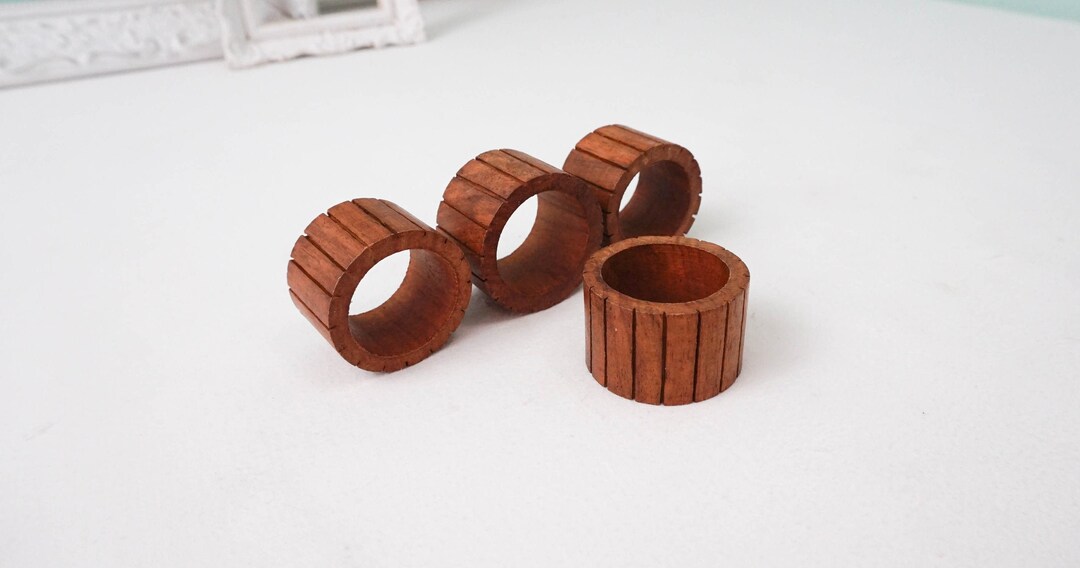 Set of FOUR Wooden Vintage Napkin Rings // Kitchen Table Boho Metal - Etsy