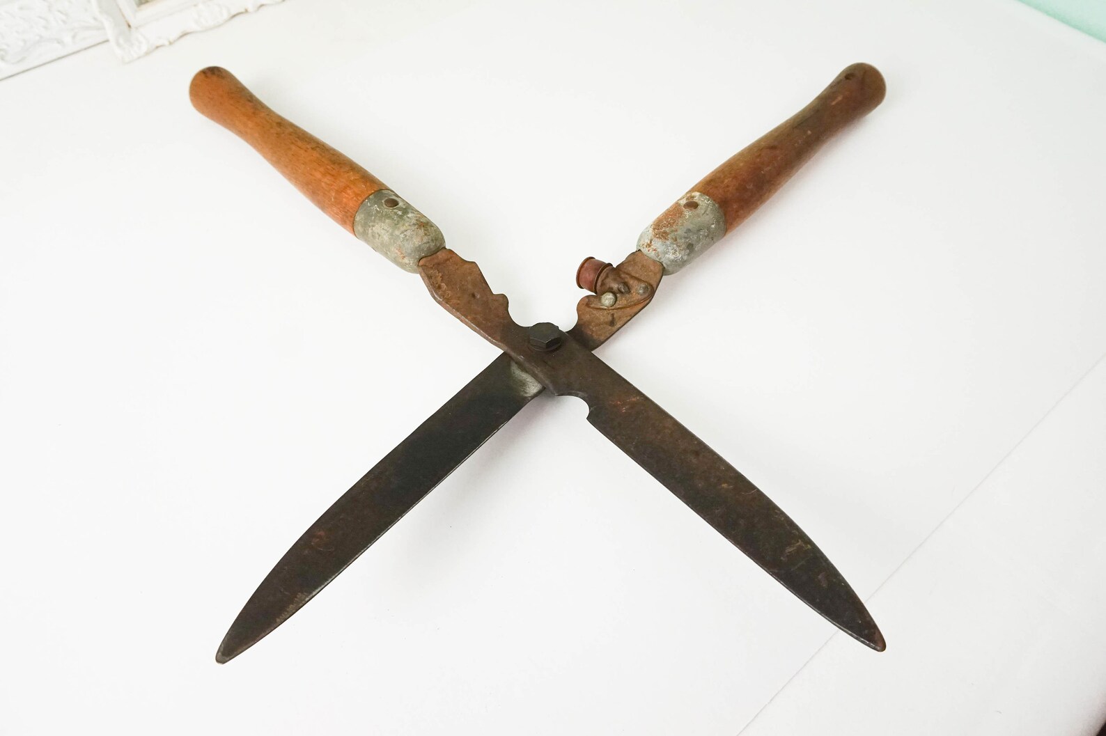 Large Wood Handled Hedge Trimmer / Vintage Hand Garden Tool / - Etsy