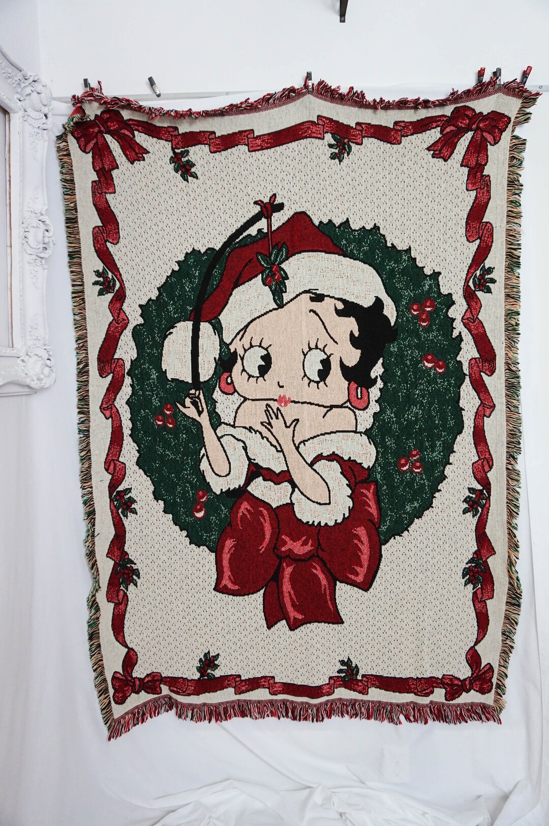 Betty Boop Sexy Mrs. Santa Throw Blanket / Vintage Holiday - Etsy