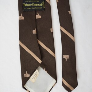 Thumbs up Brown Necktie / Vintage Banking Promotional Novelty Tie - Etsy