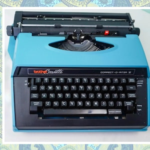 Brother Cassette Typewriter Model 4712 L Electric Typewriter / Vintage ...