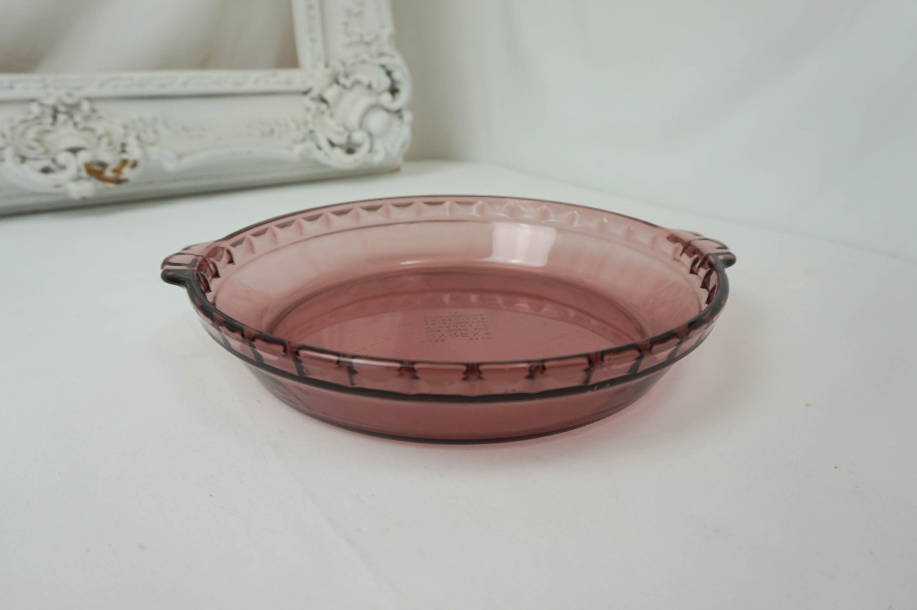 Vintage Pyrex Cranberry Purple Pie Plate / 70s Kitchen Serving | Etsy